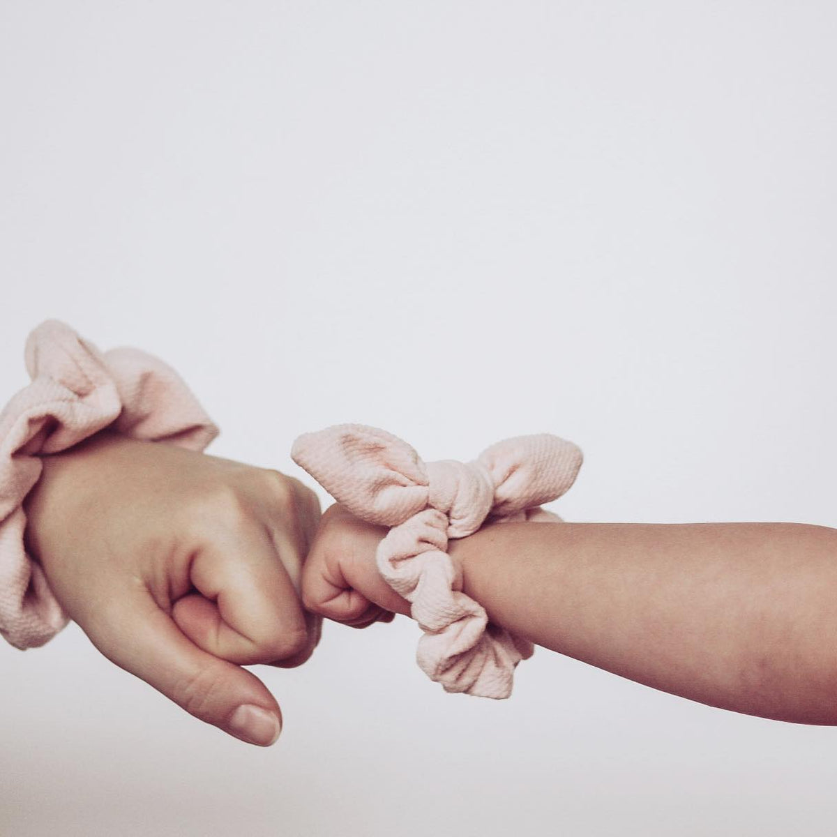 Scrunchies – Babymood. Organic clothing for little ones.